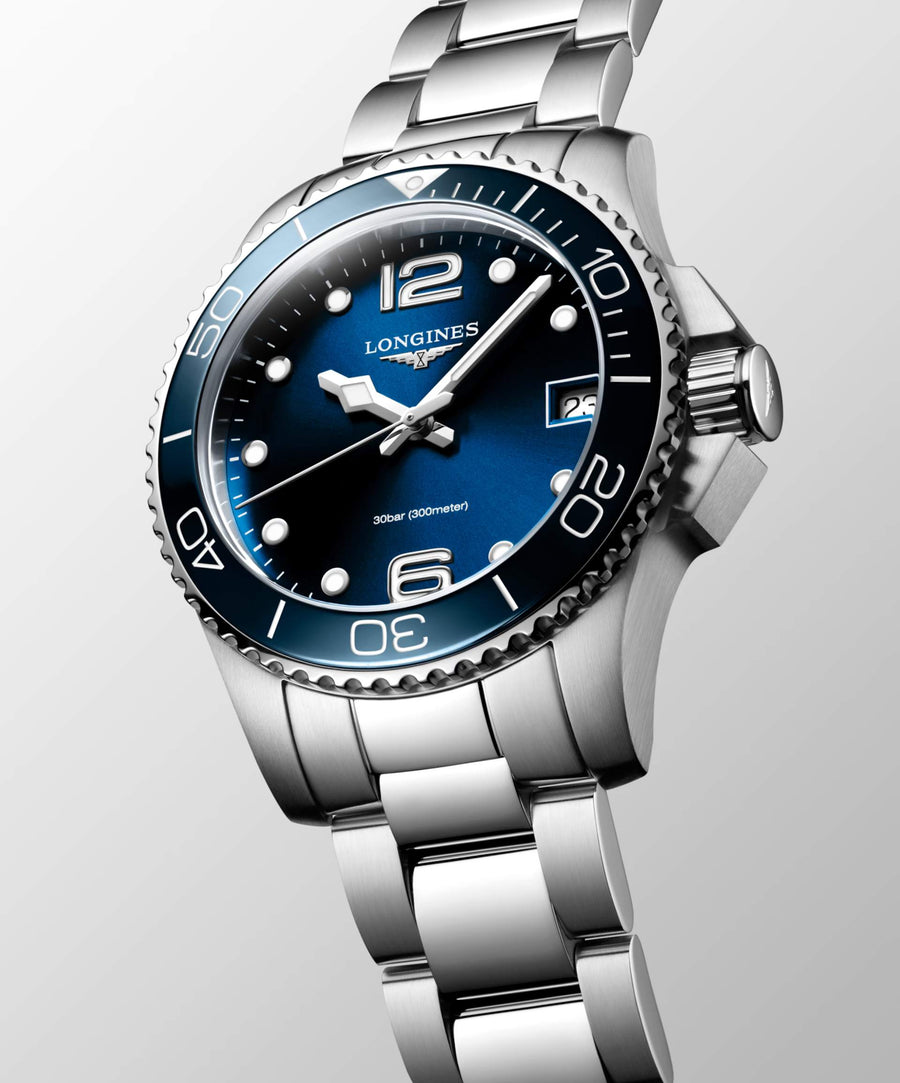 LONGINES 浪琴深海征服者系列浪鬼陶瓷潛水石英錶 32mm L33704966
